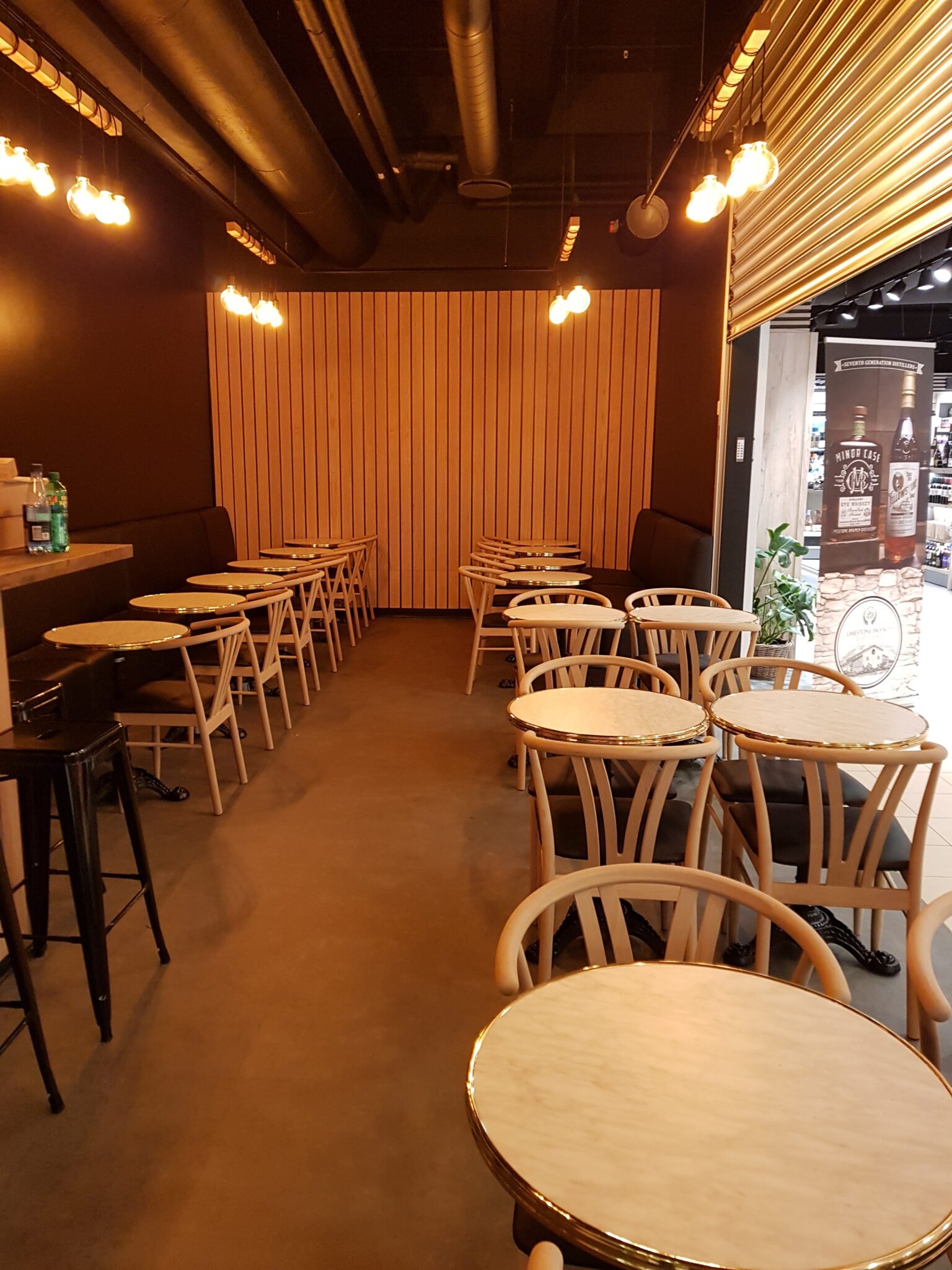 Caféer | Lobo Contract